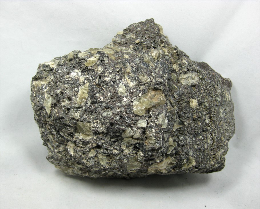 Plagioclase Feldspar in Basalt, aka "Oregon Sunstone" in Matrix, Lake ...